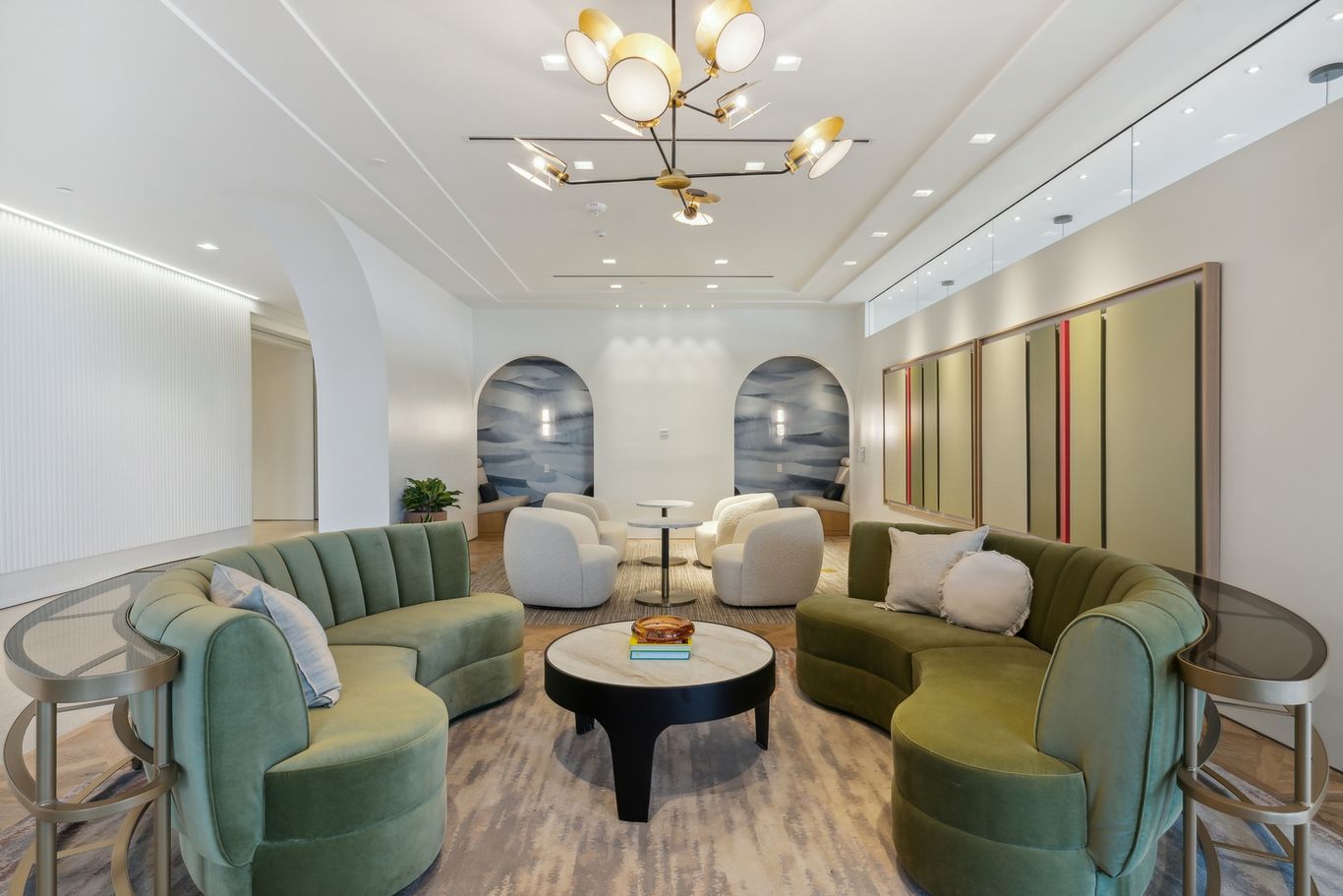 Luxury High-Rise Apartments in Uptown Dallas | Maple Terrace Residences