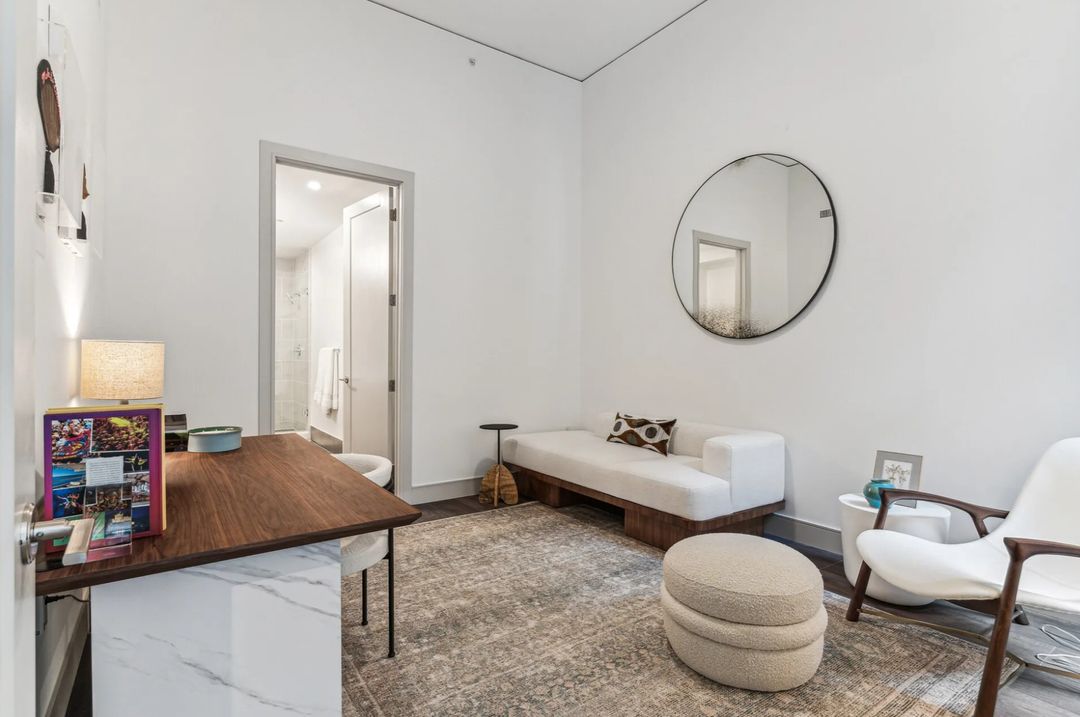 Uptown Dallas Apartments Photo Gallery | Maple Terrace Residences