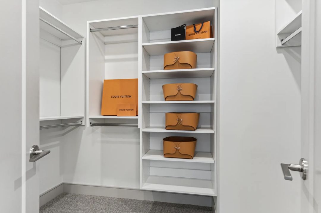 Uptown Dallas Apartments Photo Gallery | Maple Terrace Residences